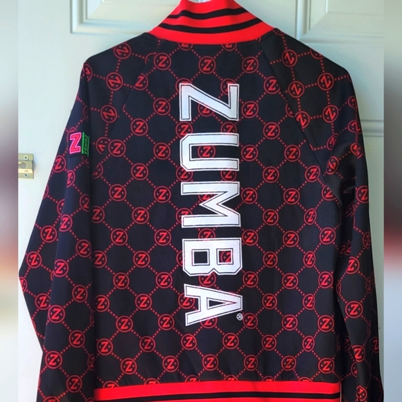 Zumba Fitness | Jackets & Coats | Zumba Jacket New With Tag Price Firm ...
